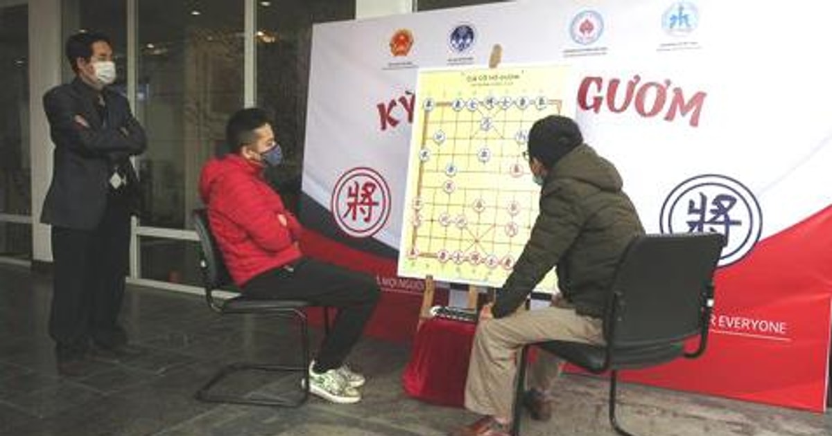 Giữ sức sống cho "kỳ đài" Hồ Gươm