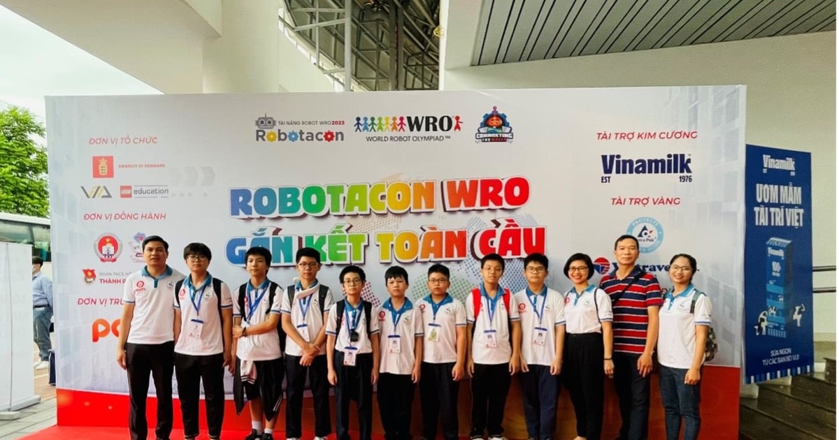 Học sinh quận Ba Đình giành giải Vàng trong Cuộc thi Robotacon-Wro 2023
